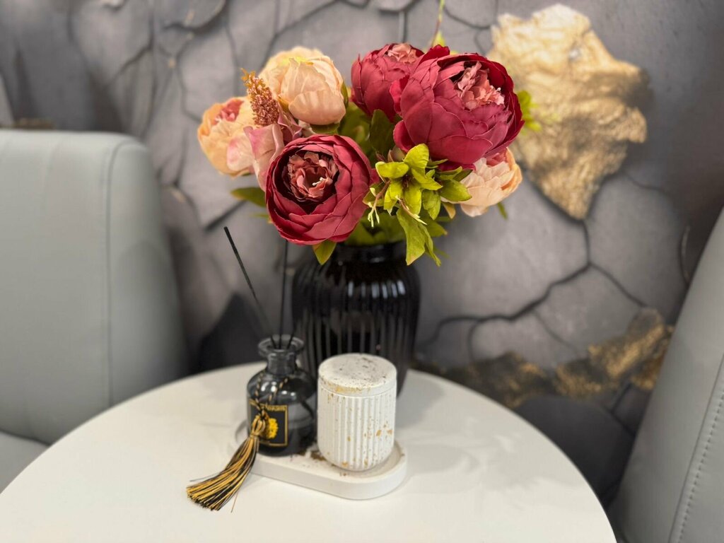 Manikür-pedikür Na khimich U, Saint‑Petersburg, foto