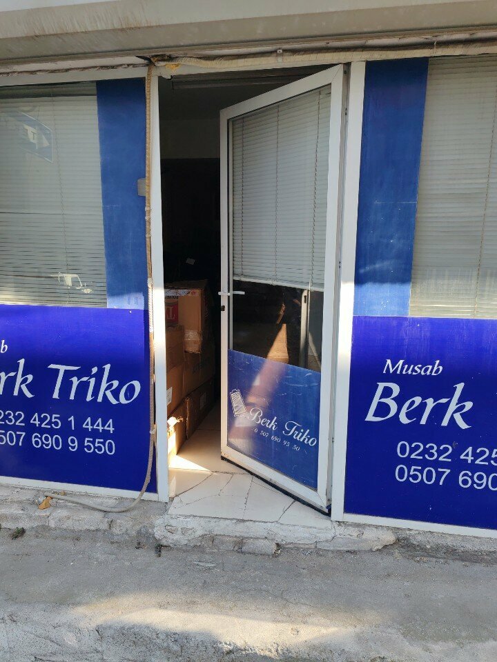 Örme üretimi Berk Triko, İzmir, foto
