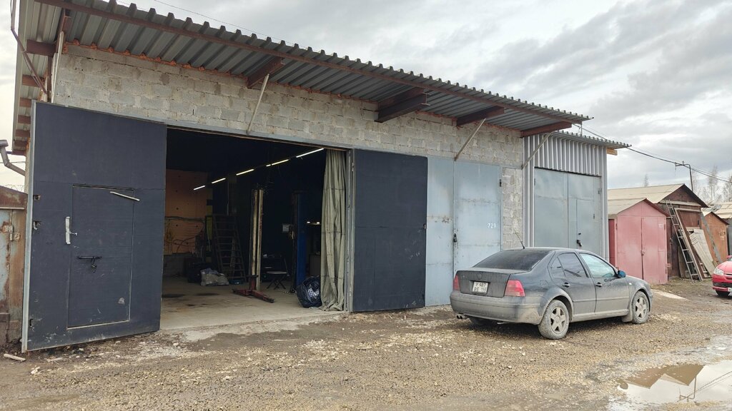 Otomobil servisi Underground service, Kolpino, foto