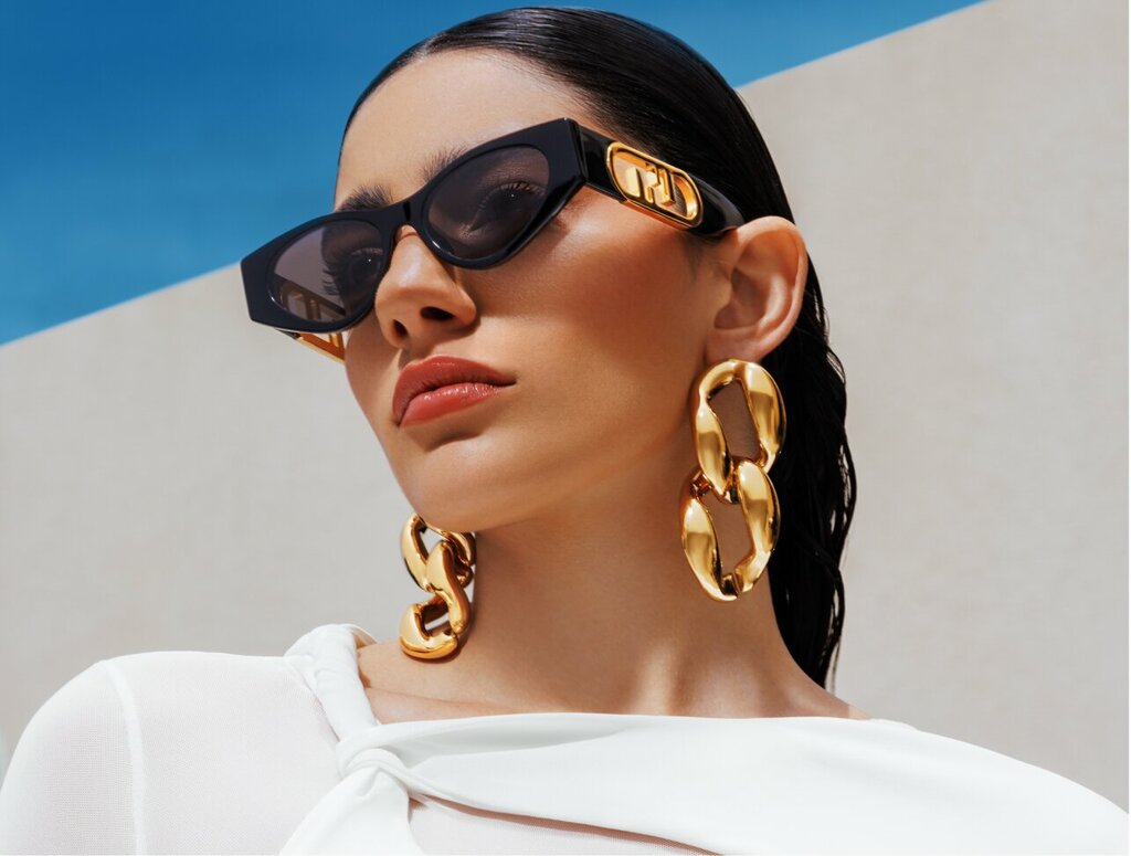 Optik Rivoli Eyezone, Sharjah, foto