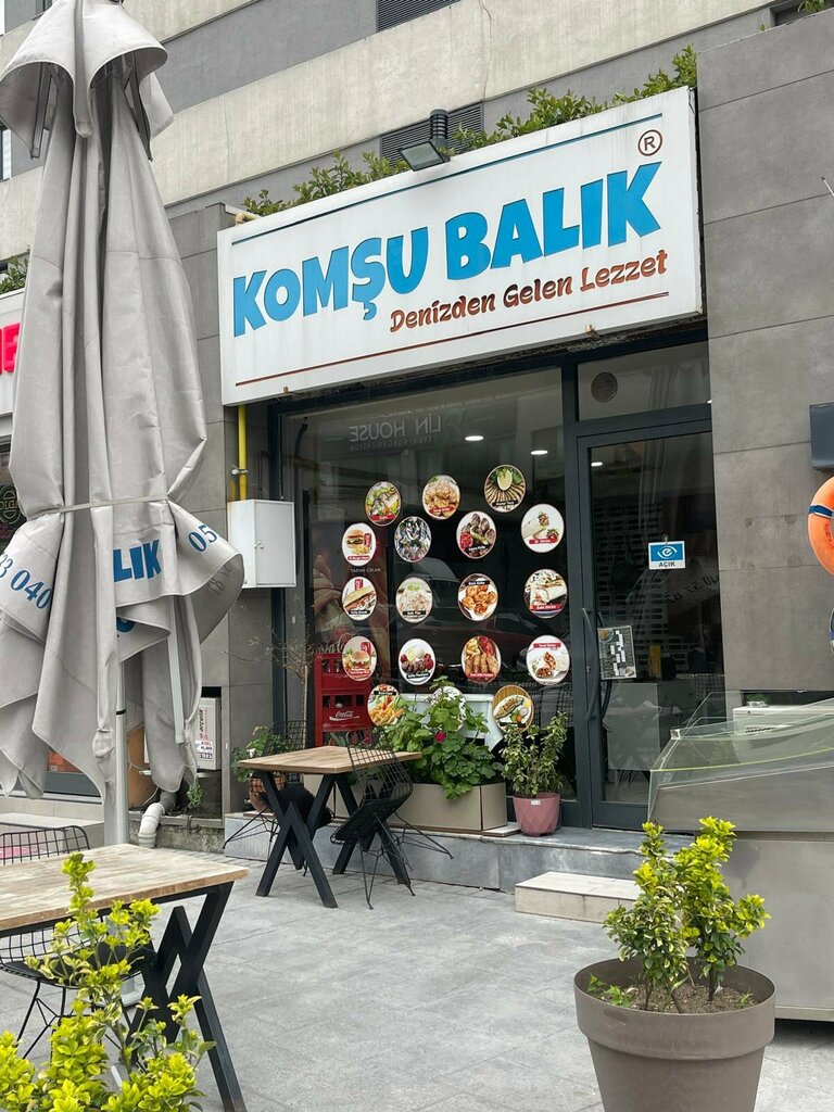 Balık ve deniz ürünleri Komşu balık, İstanbul, foto