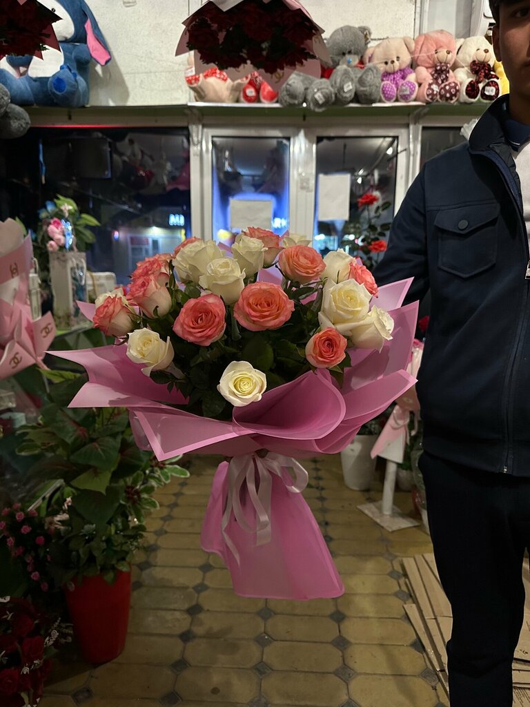 Çiçekçiler Gullar Va Sovgalar, , foto