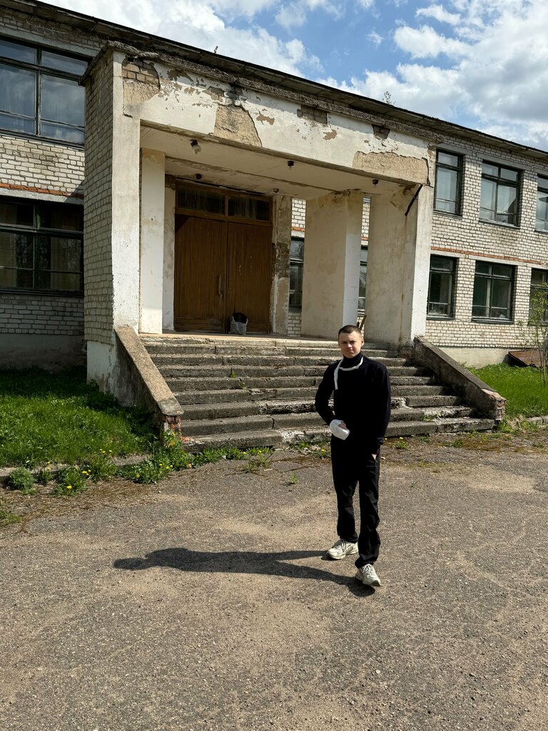 Ortaokul Школа, Smolenskaya oblastı, foto