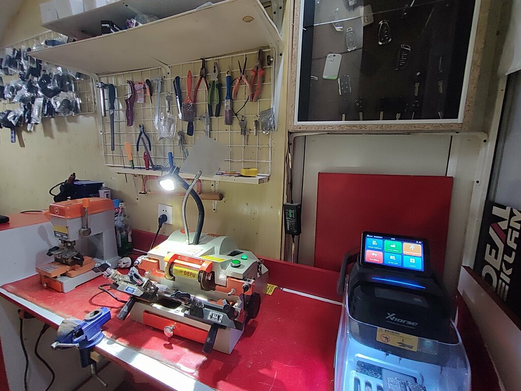 Anahtarların imalatı ve onarımı Açar Təmiri, Bakü, foto