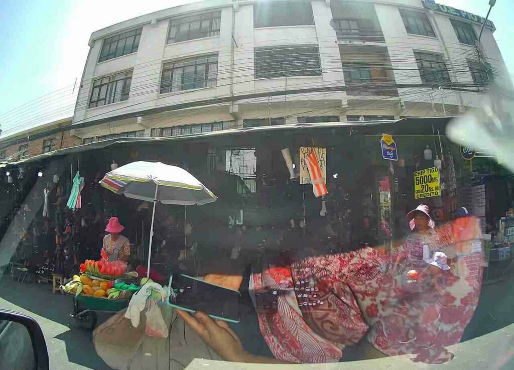 Mini-market Market Post, Cochabamba, foto