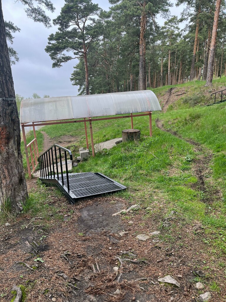 Pınar, çay Spring, stream, Çeliabinsk, foto