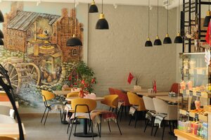 Мельница (ulitsa Dashkovoy No:8), kafe  Kremionki'den