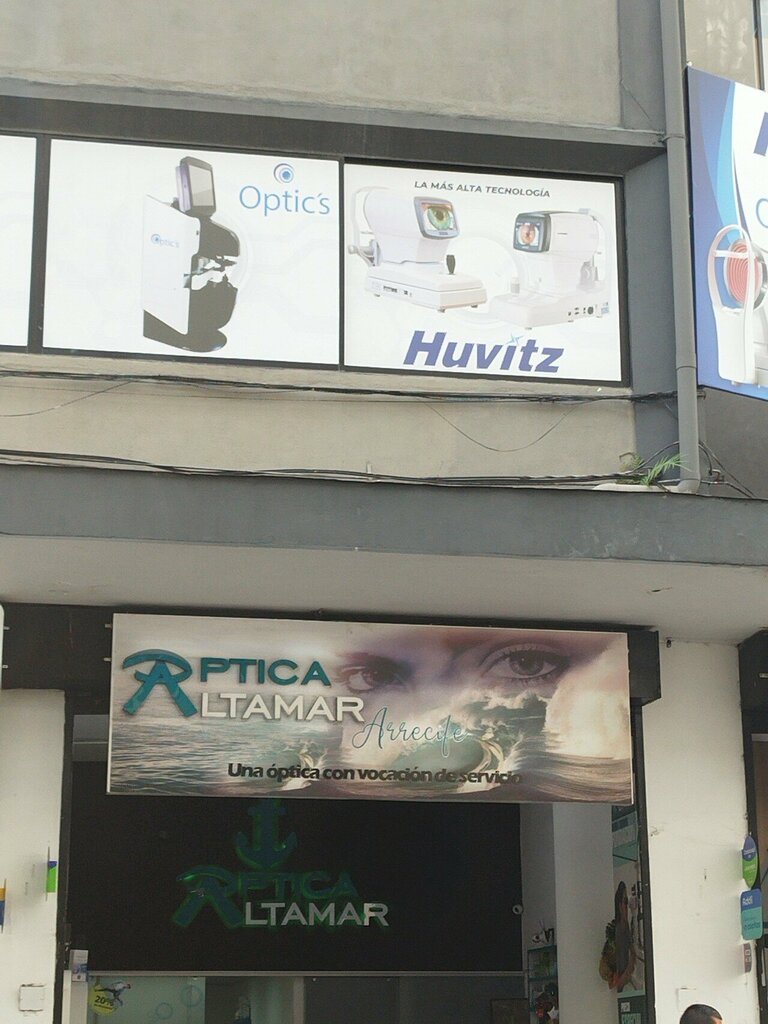 Özel muayenehaneler Óptica Altamar Arrecife, Medellin, foto