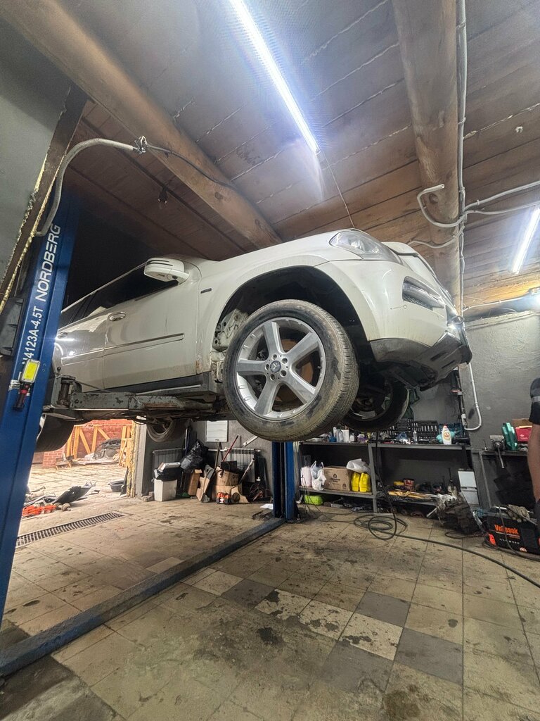 Otomobil servisi Pmg Performance, Yekaterinburg, foto