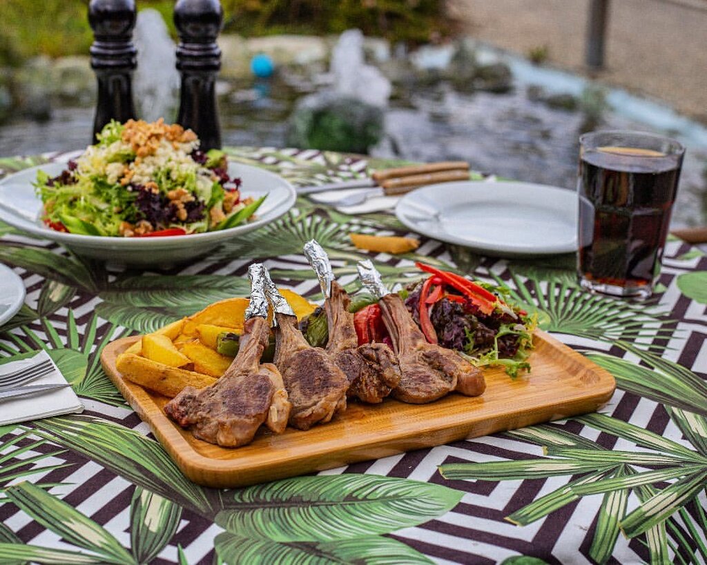 Restoran Göktürk Garden, İstanbul, foto