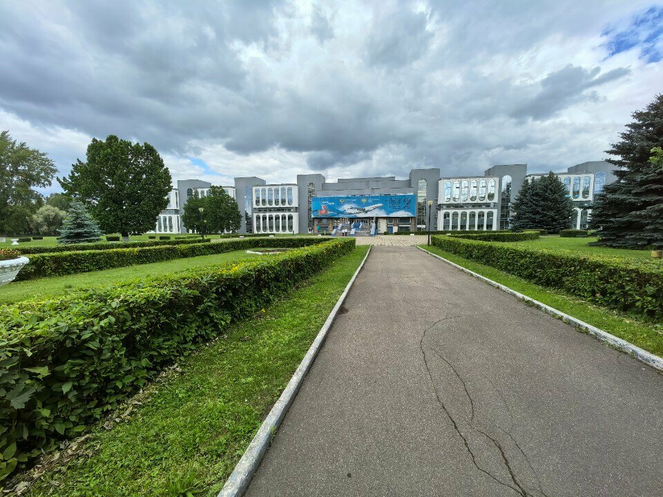 Kütüphaneler Научно-техническая библиотека МГТУ ГА, Moskova, foto