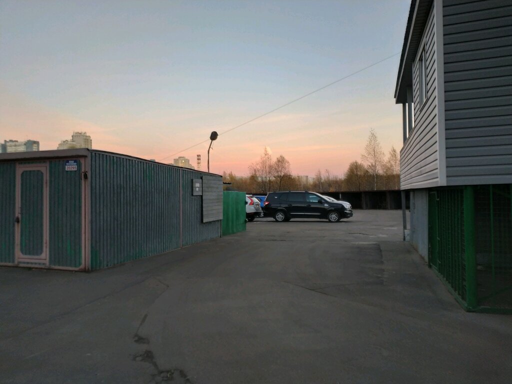 Garajlar Автостоянка, Moskova, foto