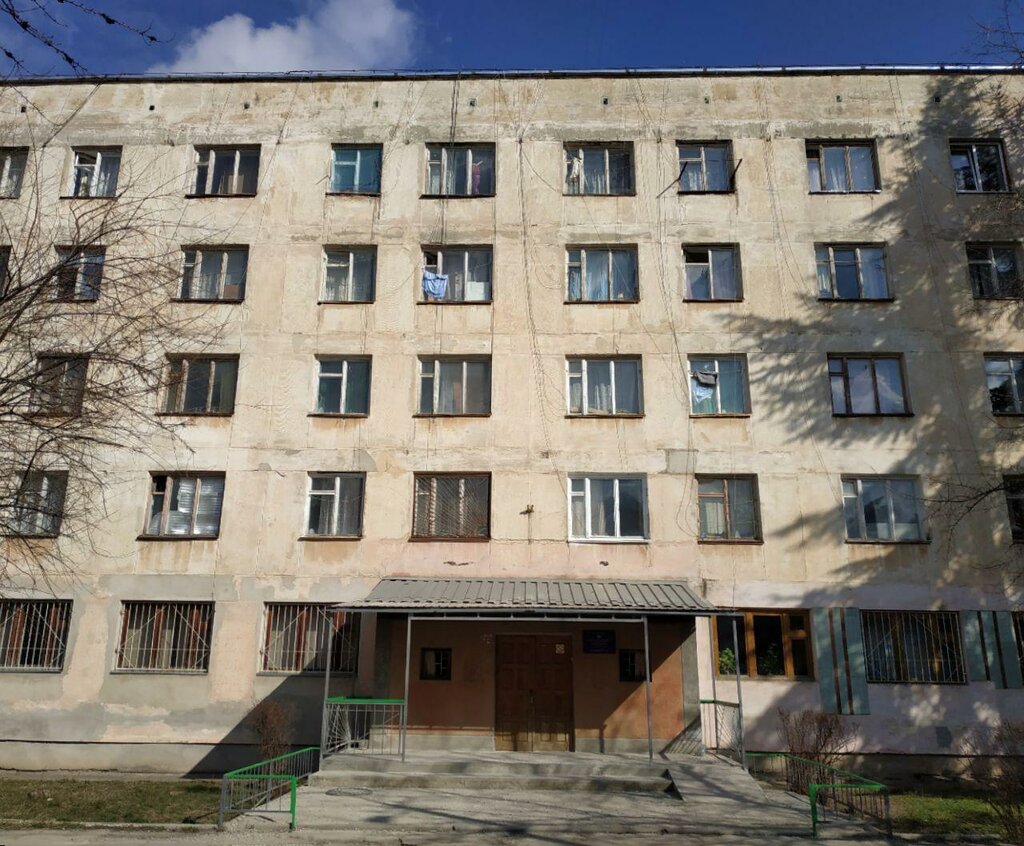Yurtlar Obshchezhitiye № 3 Tavricheskogo Natsionalnogo universiteta im. V.I. Vernadskogo, Simferopol (Akmescit), foto