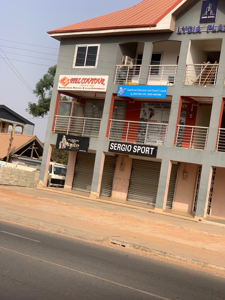 Giyim mağazası Piel Couture, Dünya, foto