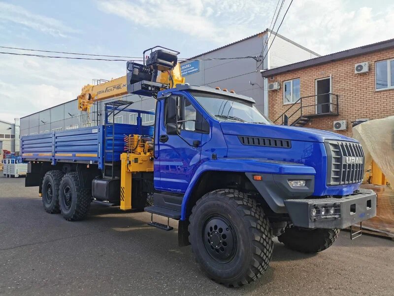 Kamyon ve ağır vasıta satış ve servis firmaları Rusbusinessauto, Kirov, foto