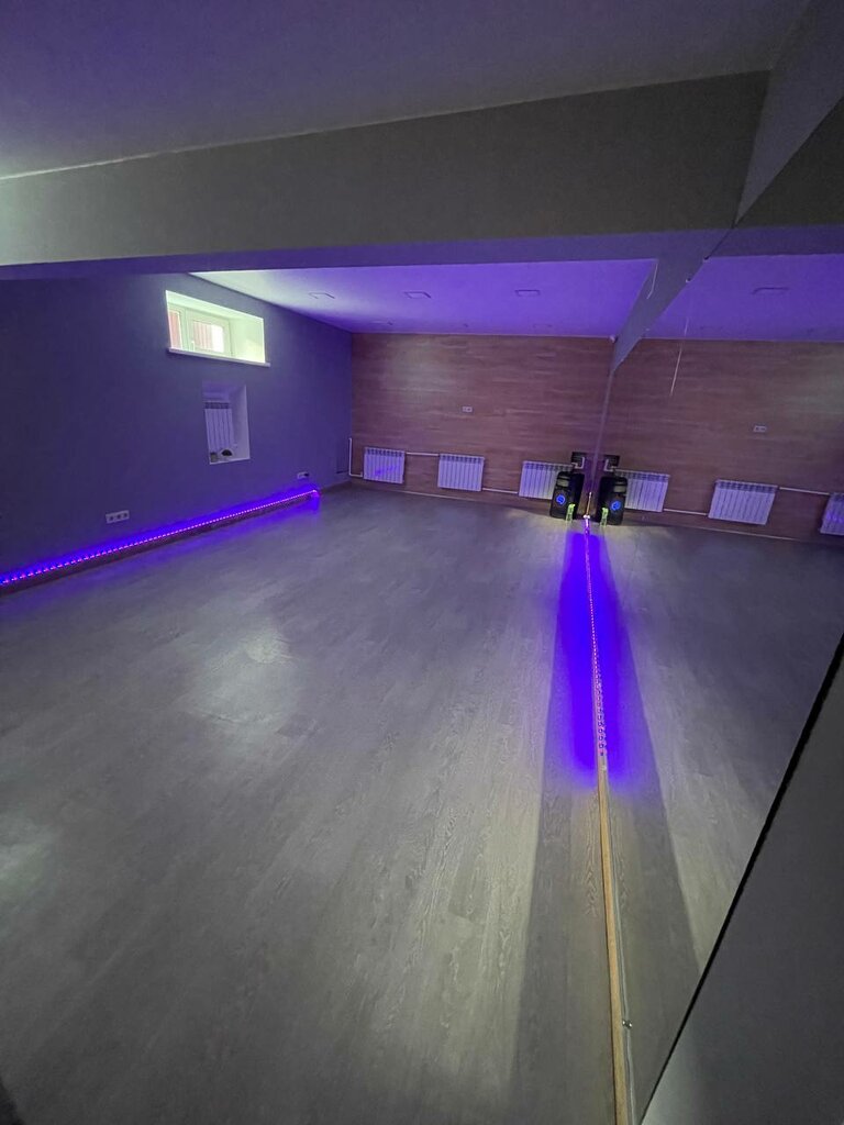 Dans okulları Sakti Studio, Samara, foto