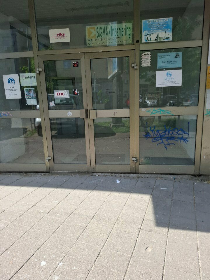 i̇nşaat makinaları ve ekipmanları Pan Akta, Novi Sad, foto