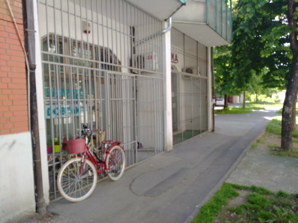 Bilgisayar aksesuarları Dobitak, Novi Sad, foto
