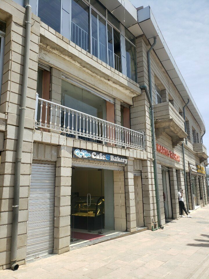 Kafe Ras Teferi cafe and Bakery, Addis Ababa, foto