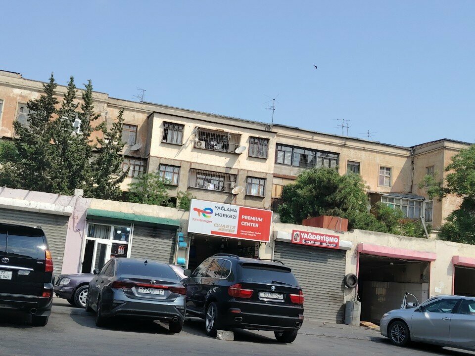 Express yağ değişim noktası Premium Express yağ dəyişma, Bakü, foto