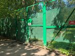 Теннисный корт (Moscow, Pokrovskoye-Streshnevo Natural-Historical Park), tenis kortu  Moskova'dan