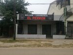 Billar-licorería El Perron (Santa Cruz de la Sierra, Avenida Marcelo Quiroga Santa Cruz, 285), alkollü içecekler  Bolivya'dan