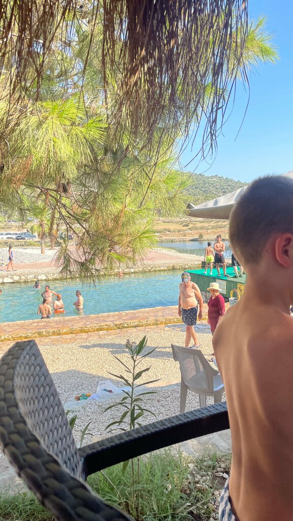 Yüzme havuzları Demre Kükürtlu Su, Demre, foto