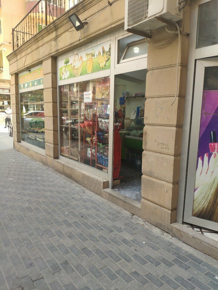 Manavlar Kənd məhsulları, Bakü, foto