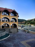 Afineon Bay Hotel (Приморская улица No:1, село Весёлое), otel  Kırım Cumhuriyeti'nden