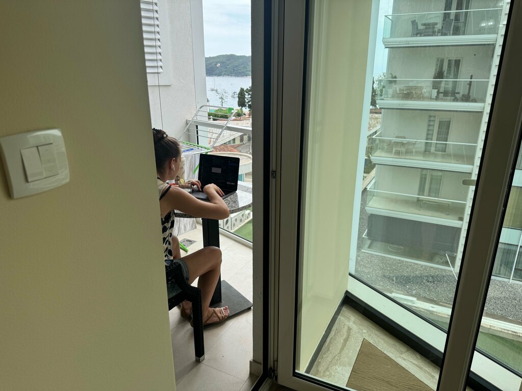 Fast food HAS Pizza&Grill, Dünya, foto