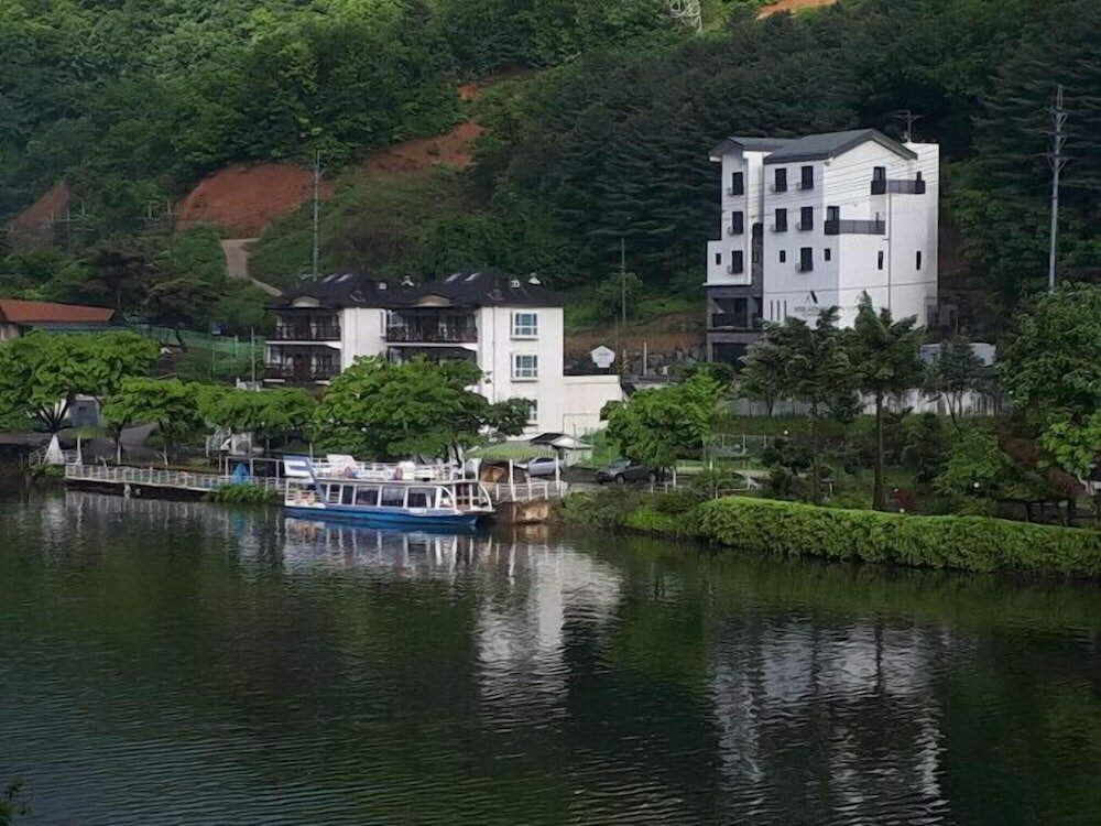Otel Interlaken Pension in Gapyeong, Gyeonggi İli, foto