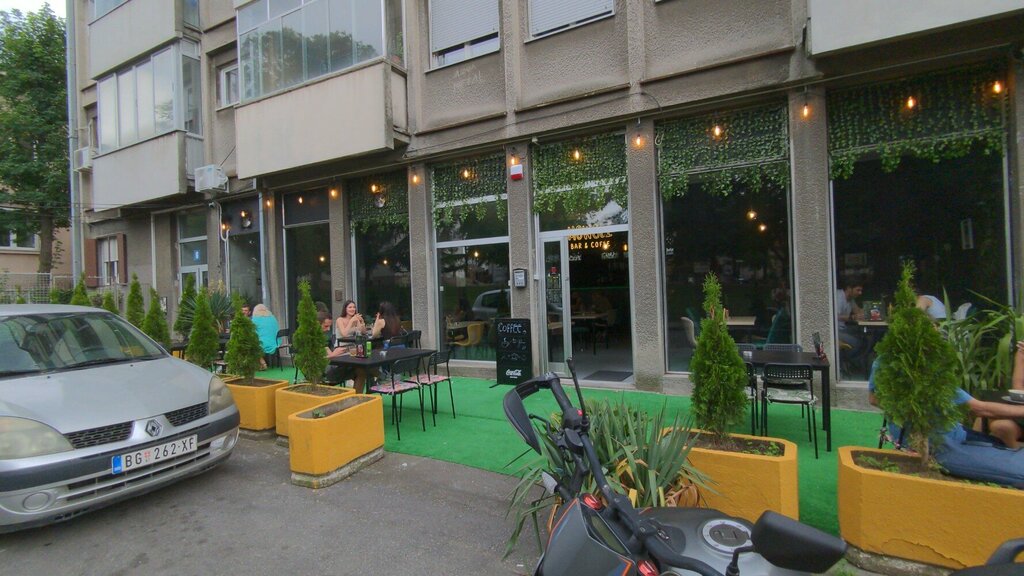 Kafe Mowgli, Belgrad, foto