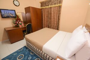 Melody Queen Hotel (Naif, Deira, Dubai, United Arab Emirates, Al Nasser Square, 19), otel  Dubai'den