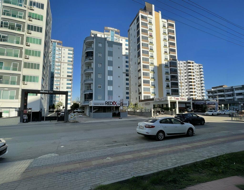 Emlak ofisi Redex Homes Real Estate, Mersin, foto