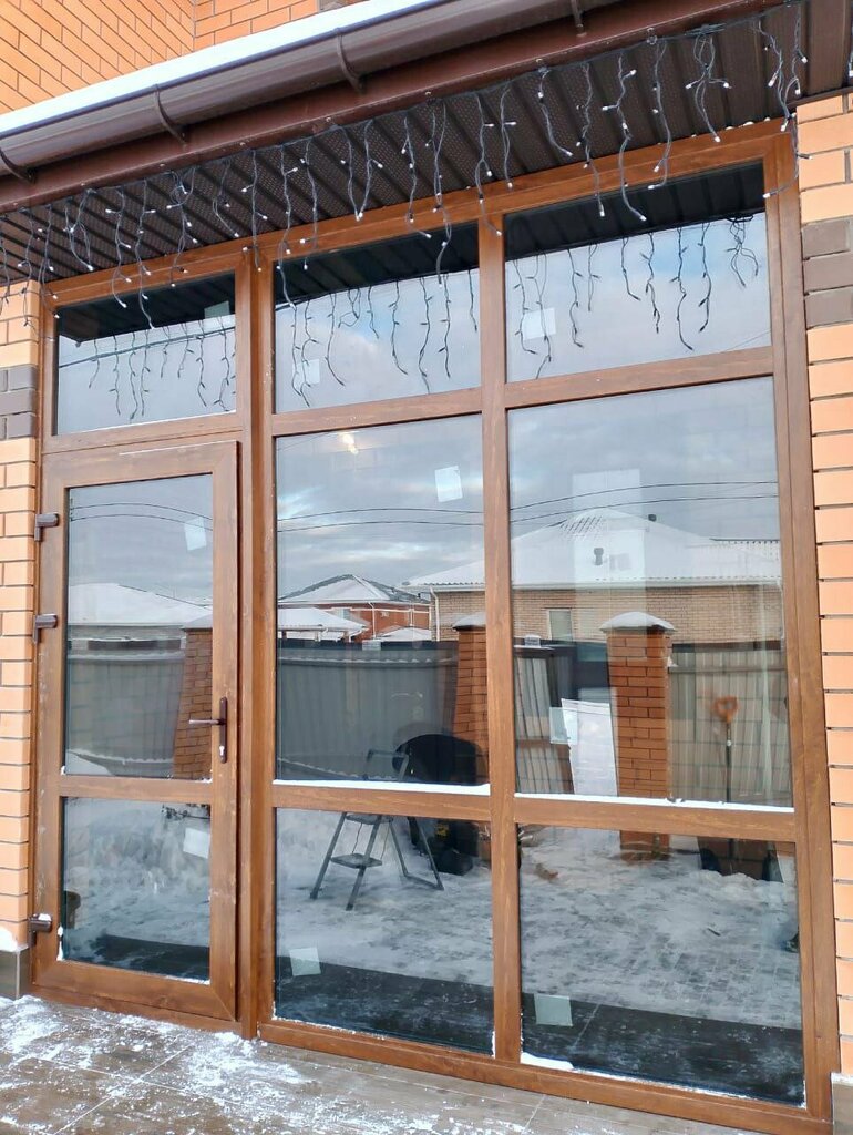 Cam balkon hizmetleri Darnas, Tiumen, foto