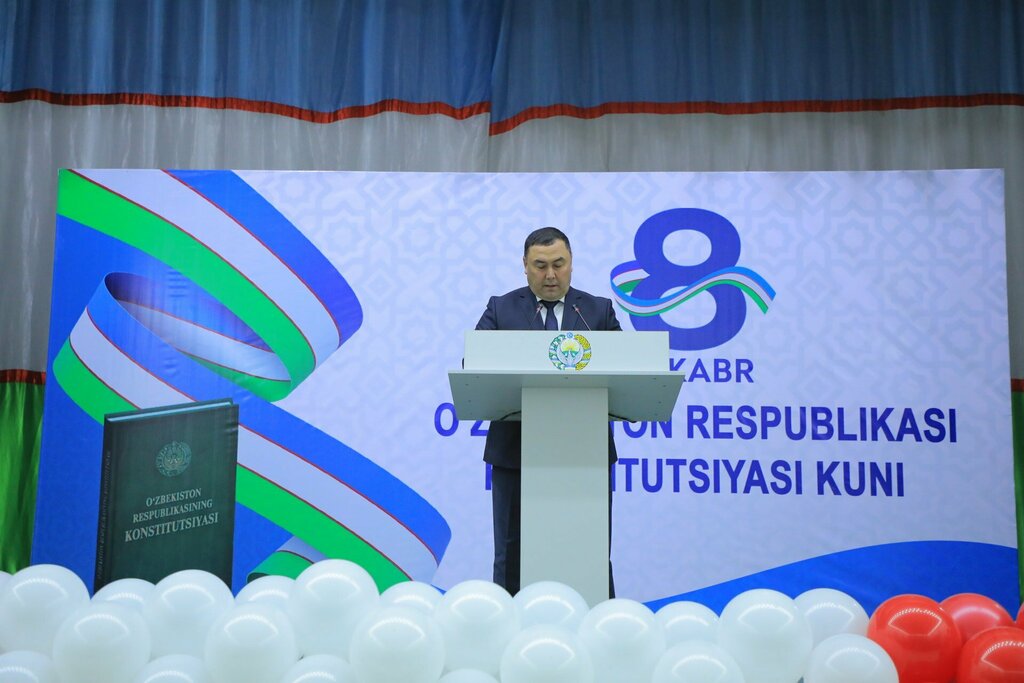 Belediyeler, devlet daireleri Chust District Economic Development Department, , foto