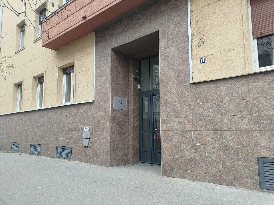 Kozmetik ve parfümeri firmaları Le Salon, Belgrad, foto