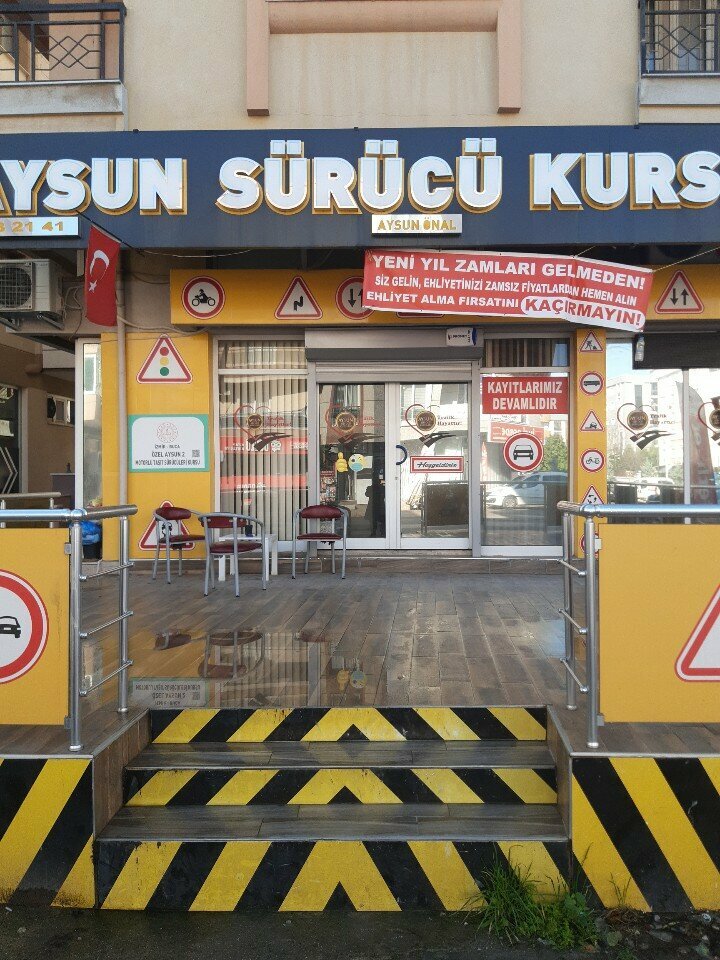 Sürücü kursları Özel Aysun Sürücü Kursu, İzmir, foto