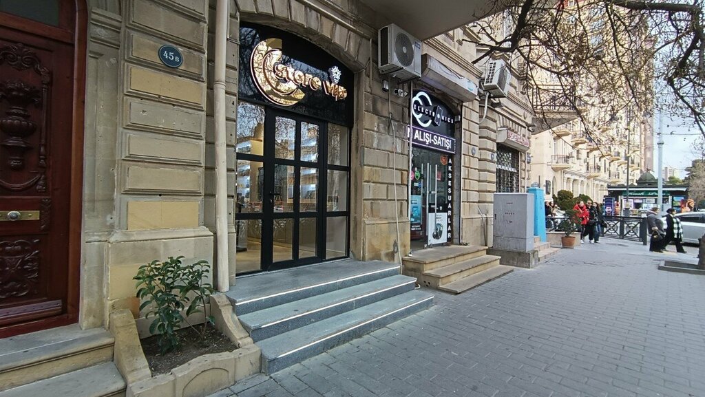 Cep telefonu ve aksesuarları satış mağazaları Cc store VIP, Bakü, foto