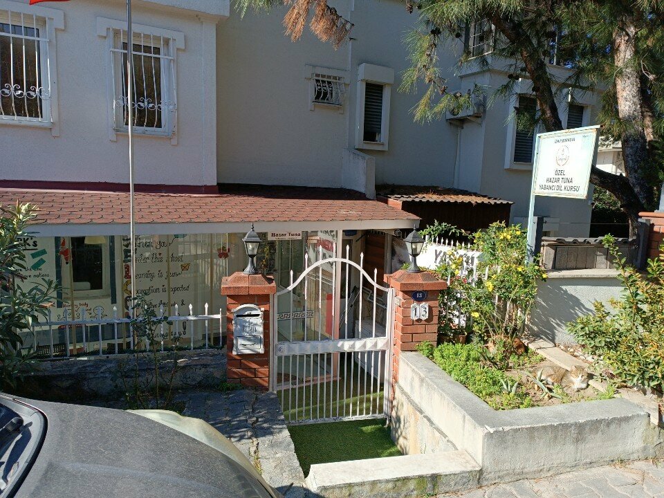 Yabancı dil kursları Özel Hazar Tuna Yabancı Dil Kursu, İzmir, foto