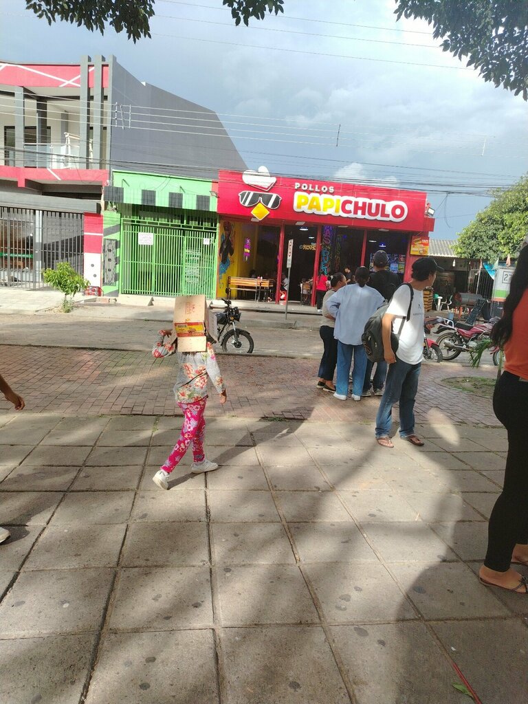 Restoran Pollos Papichulo, Santa‑Krus, foto