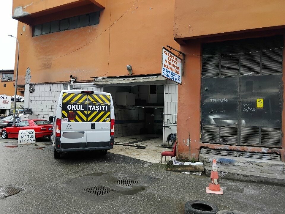 Detaylı oto bakımı Güneli Oto Yıkama Kuaför, İstanbul, foto