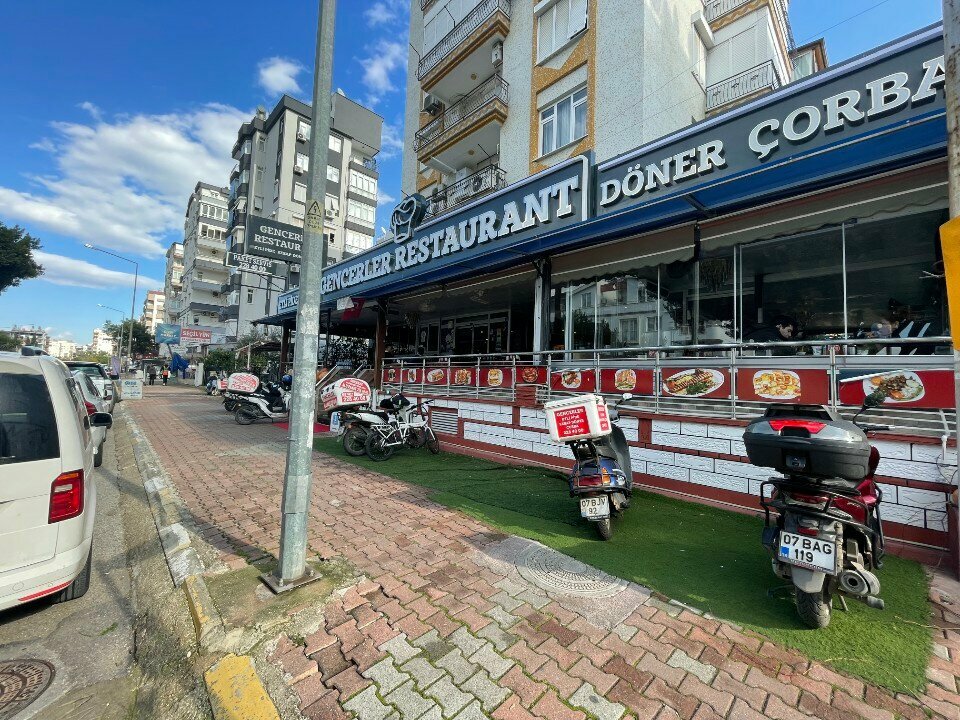 Restoran Gencerler Etli Pide Kebap Döner Çorba, Antalya, foto