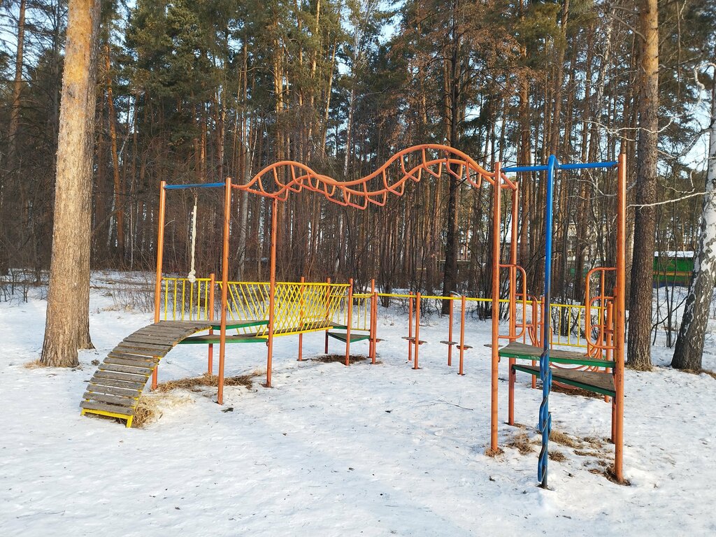 Oyun alanı Playground, Snejinsk, foto