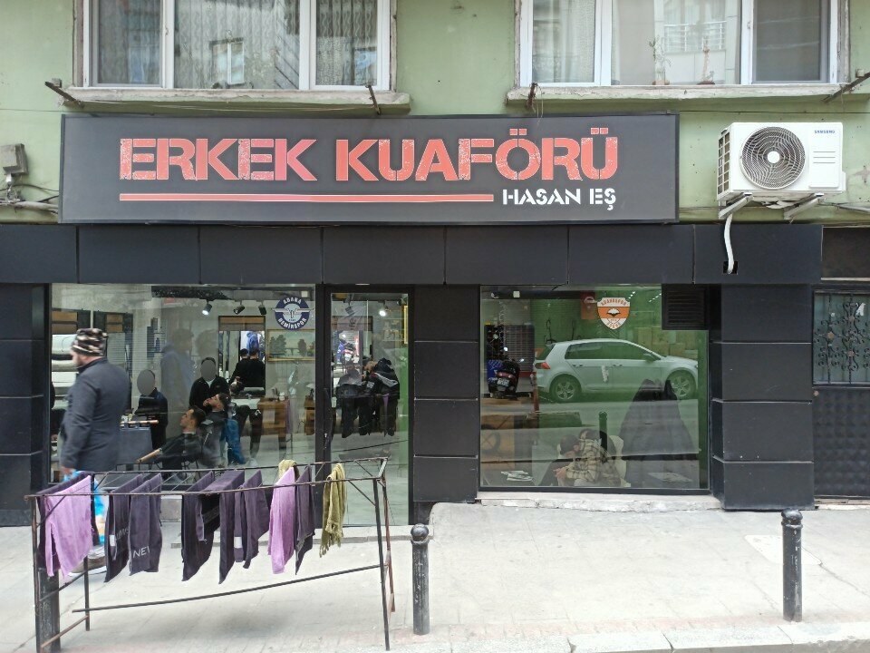 Berberler Hasan Eş Erkek Kuaförü, İstanbul, foto