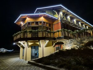Park-Hotel Yarki (Bresckaja voblasć, Baranavicki District, Padgornawski Rural Council), otel  Brestskaya oblastından