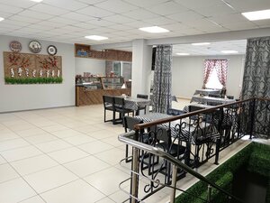 Уz! бек (ulitsa Lenina No:72), restoran  Gryazovets'ten