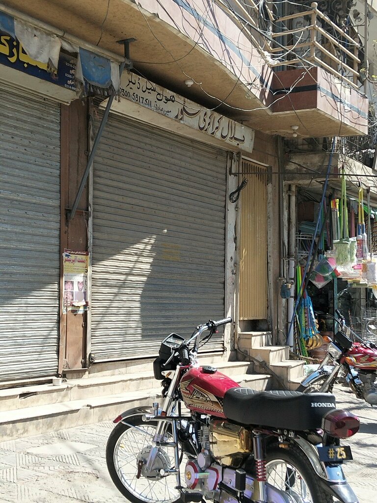 Züccaciye mağazaları Bilal Crockery Store, Rawalpindi, foto