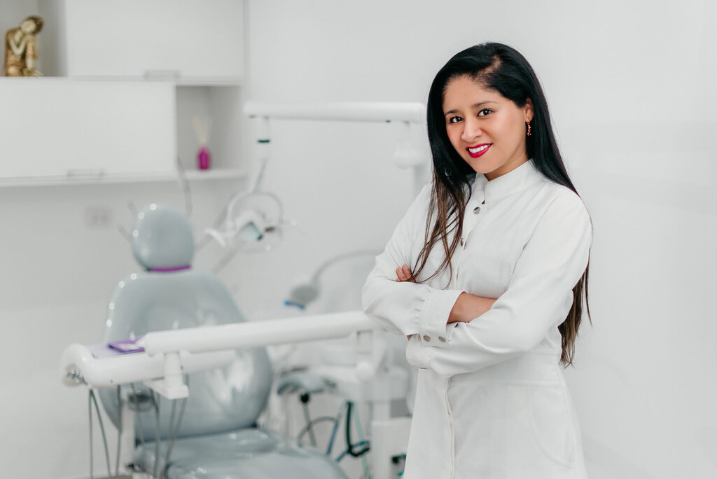Özel ağız ve diş sağlığı klinikleri ve muayenehaneleri Lizbeth Munoz Ruiz, Trujillo, foto
