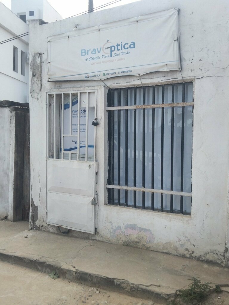 Optik Bravo Óptica, Loanda, foto